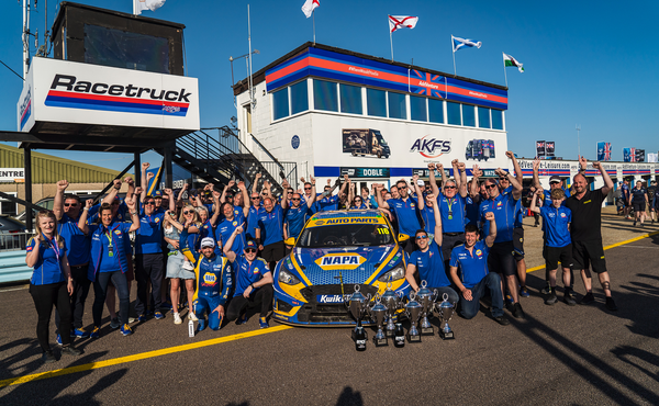 THREE FROM THREE FOR MOUNTUNE-POWERED NAPA RACING UK - mountune